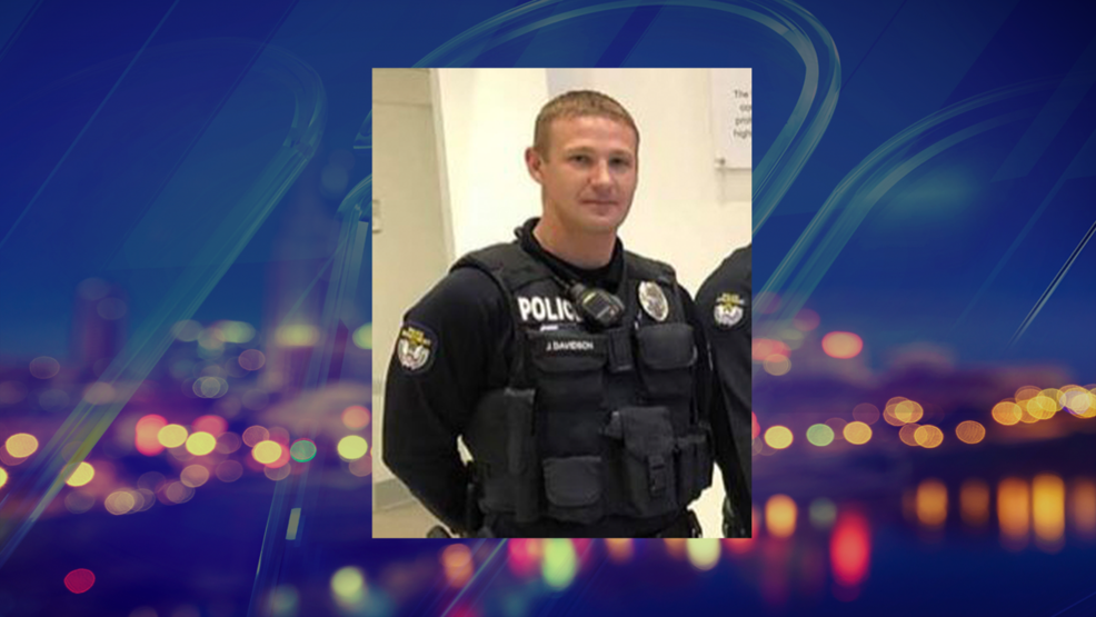 Kentucky police officer in good condition following chase, shooting | WCYB