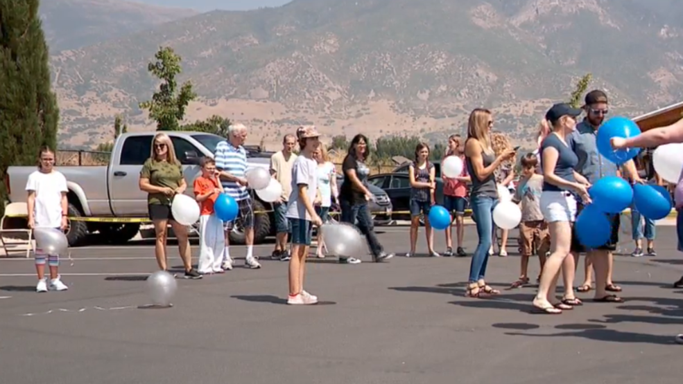 'Balloon stomp' fundraiser offers environmental alternative to ...